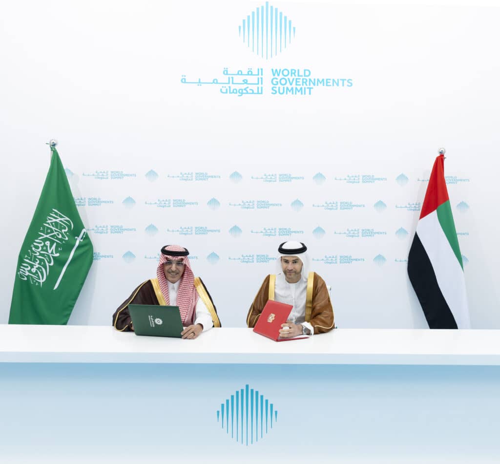 UAE Signs Financial Cooperation Agreement with KSA and 2 Investment ...